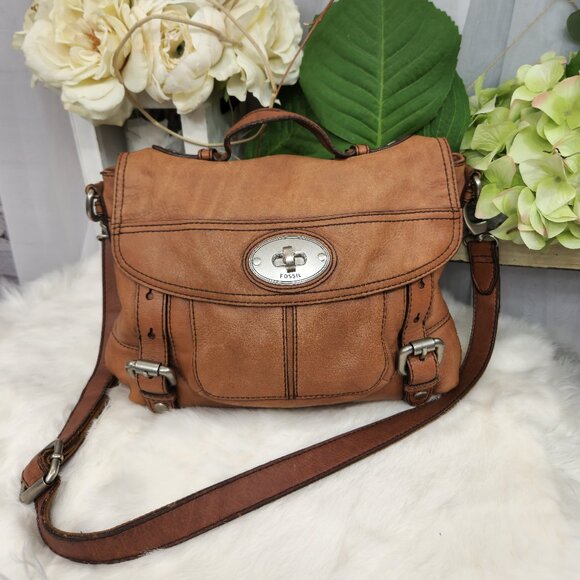 Fossil | Bags | Fossil Vintage Maddox Leather Crossbody Messenger Bag ...